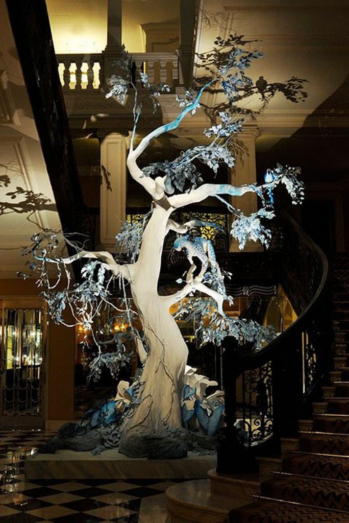 10 of the Most Spectacular Christmas Trees Ever – Inspirations | Circu ...