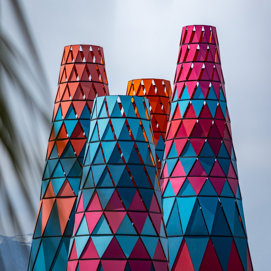Coachella 2019 Has Some Incredible Colourful Art Installations ...
